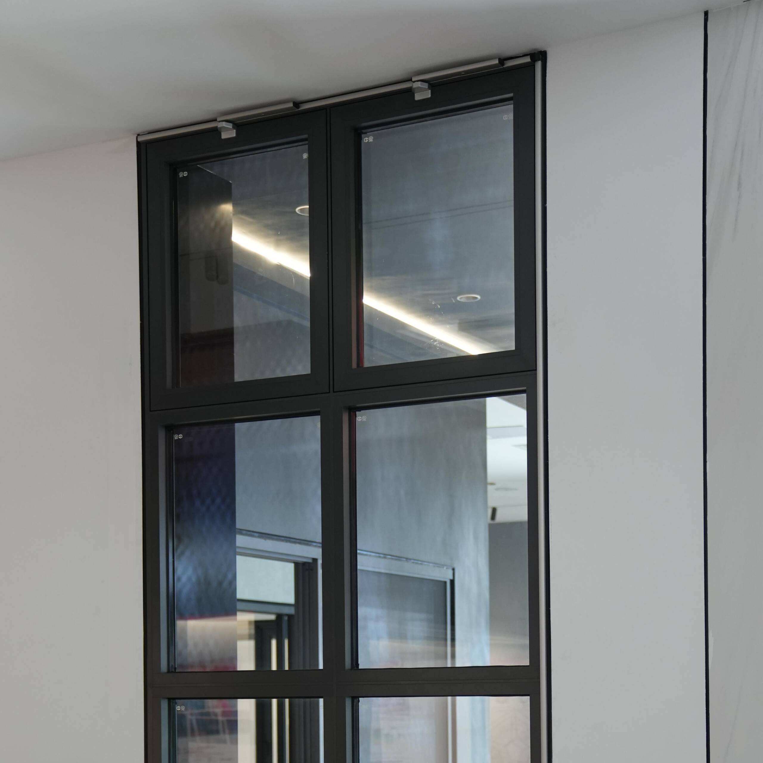 EW 88 Inward Tilt and Turn - Everbright Windows & Doors
